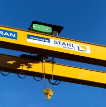 Top 7 Benefits of VFDs for Crane & Hoist Control | Columbus McKinnon